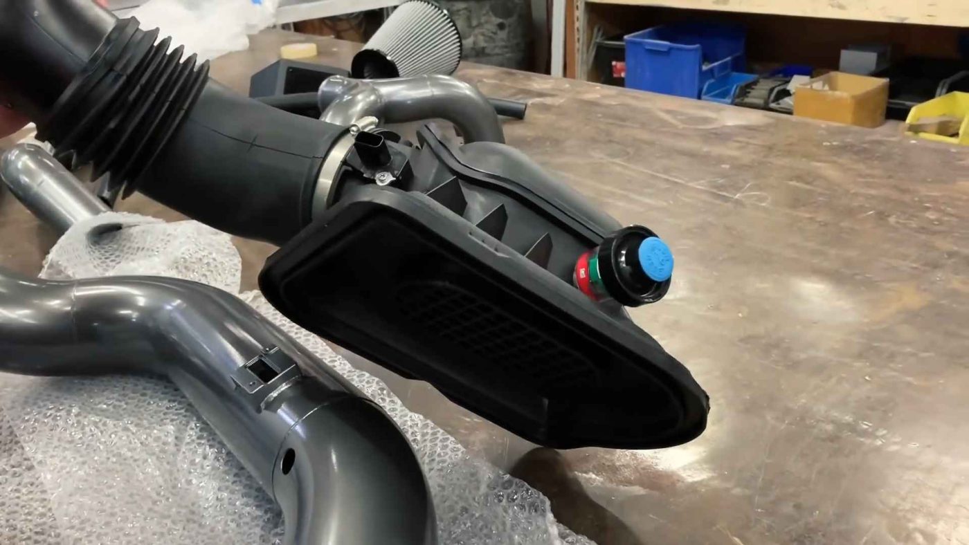 Install Guide for the 6.7L Powerstroke Pusher Race Off-Road Intake ...